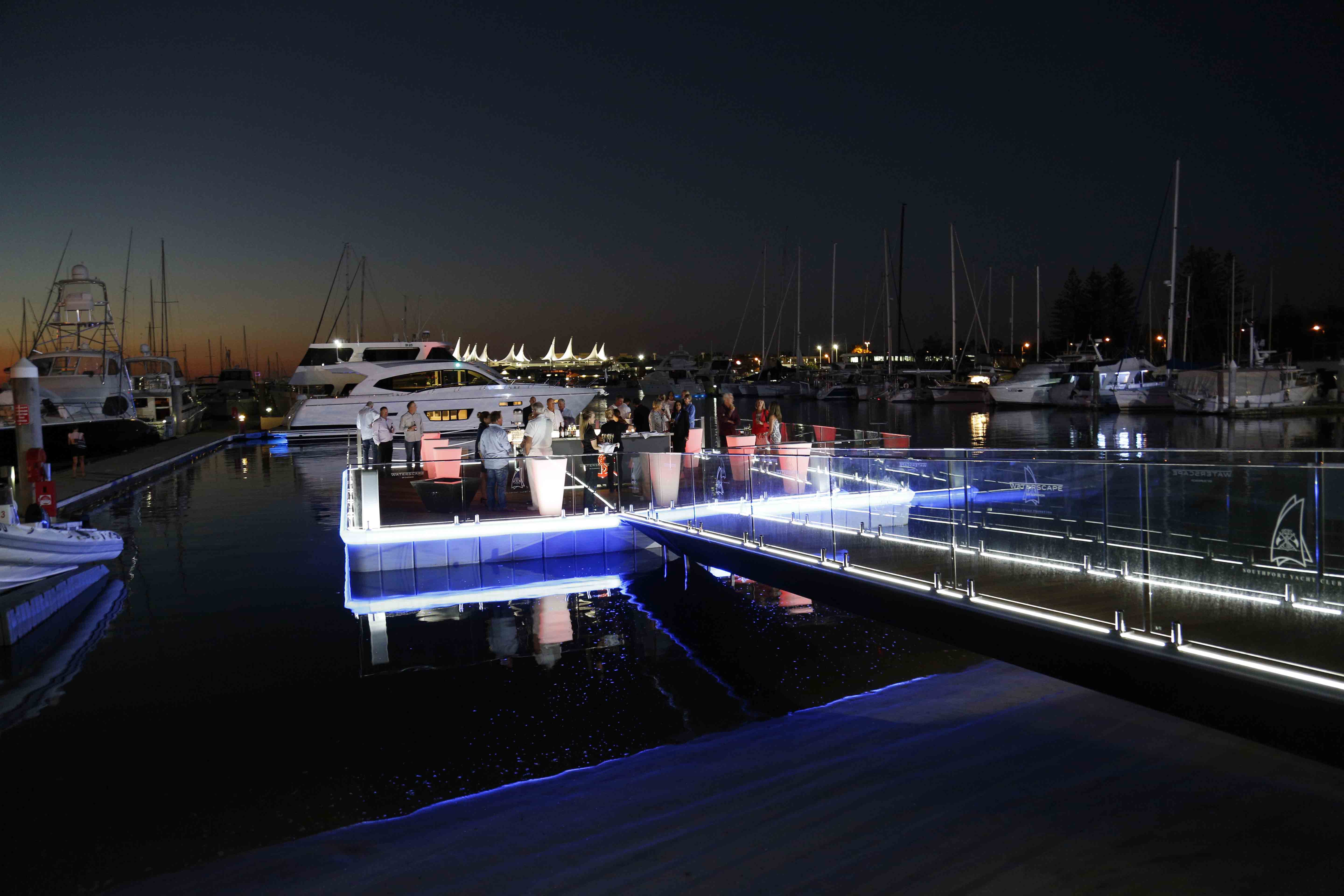 Waterscape Pontoon Bar - Southport Yacht Club