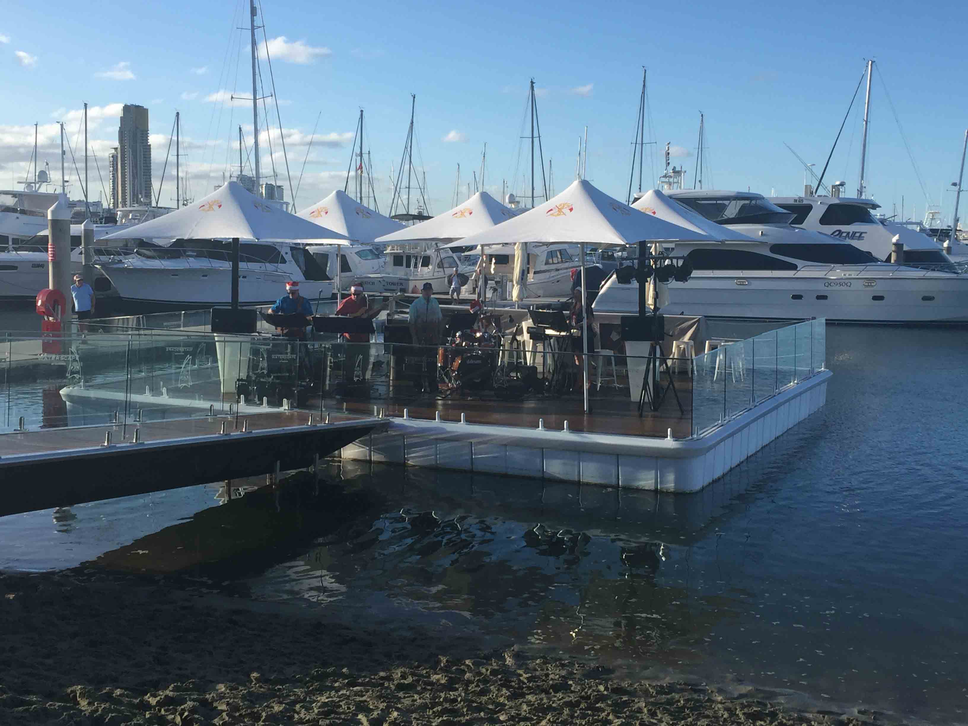 Four 100ft Super Maxi Yachts head to the Gold Coast in the 33rd Noakes ...